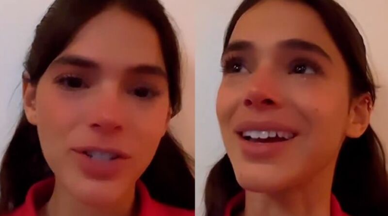 Bruna Marquezine chora ao falar sobre carinho após conquista ... Bruna Marquezine chora ao falar sobre carinho após conquista ...
