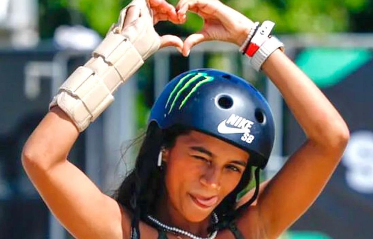 Rayssa exalta apoio psicológico para lidar com assédio de fãs e brigar ...